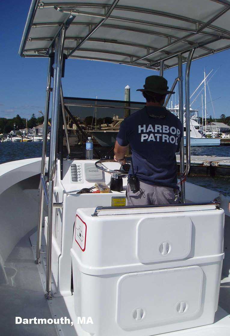 Pumpout Boats In Use | Bay Sails Marine