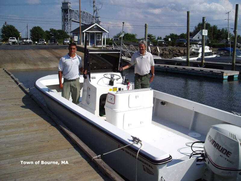 Pumpout Boats In Use | Bay Sails Marine
